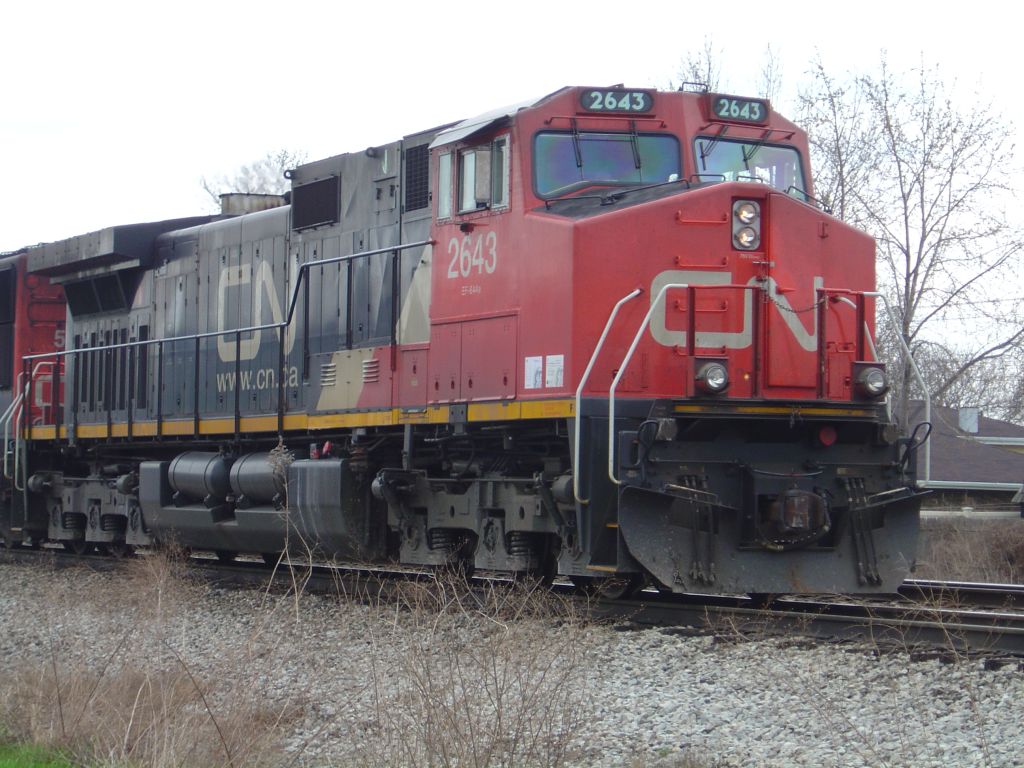 CN 2643